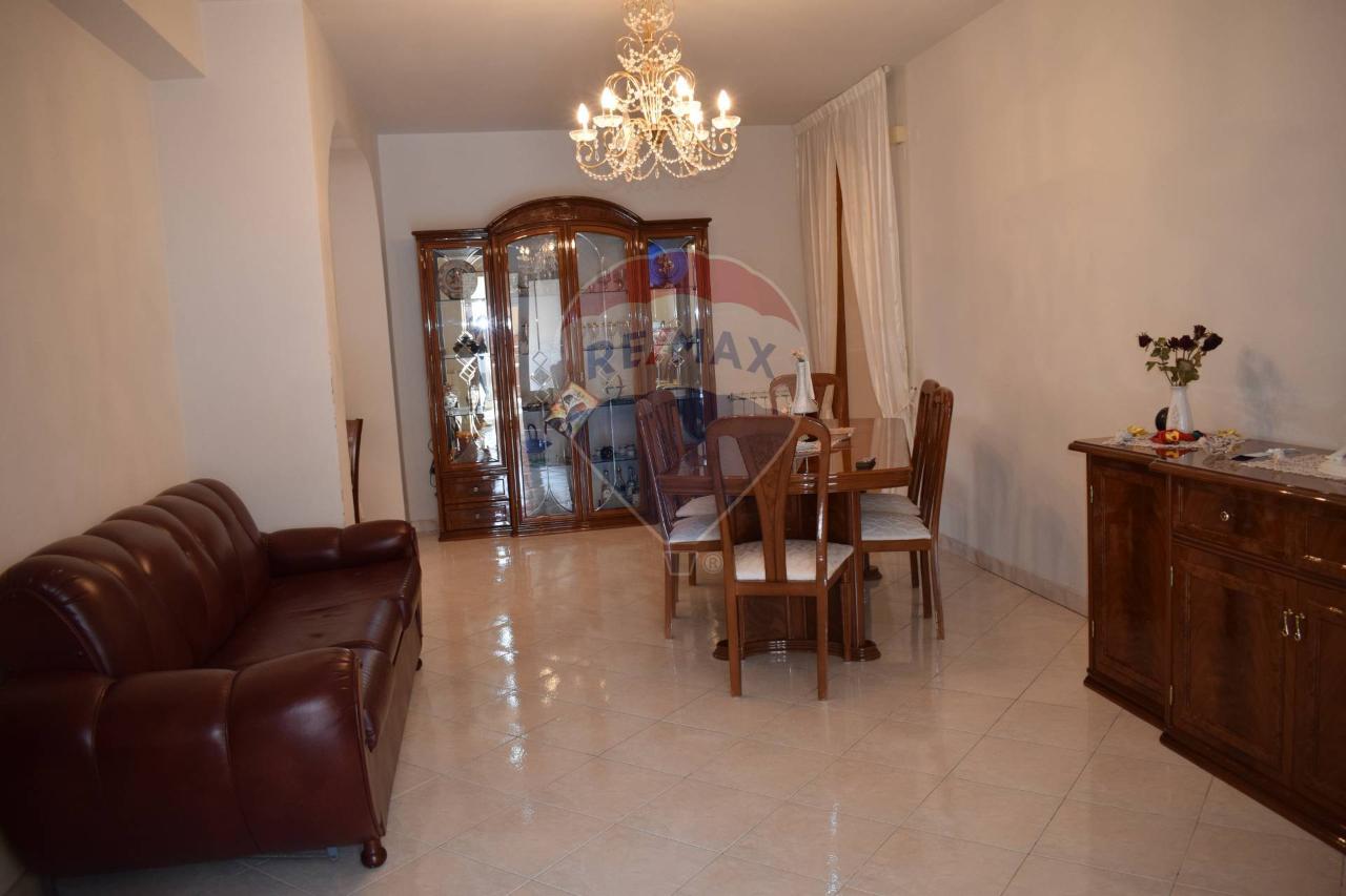 Appartamento in vendita a Calatabiano