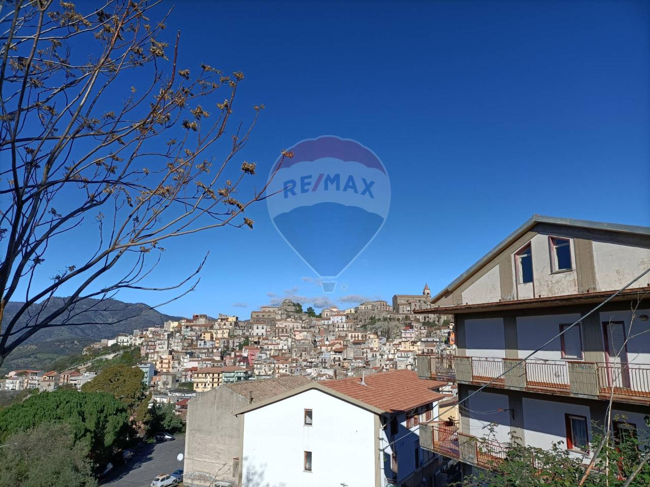 Attico in vendita a Castiglione Di Sicilia