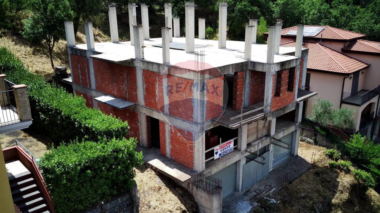 Casa indipendente in vendita a Castiglione Di Sicilia
