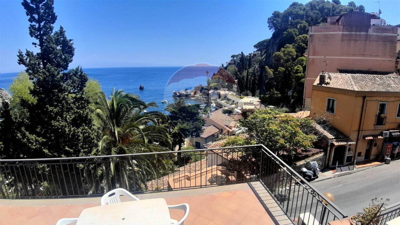 Appartamento in vendita a Taormina