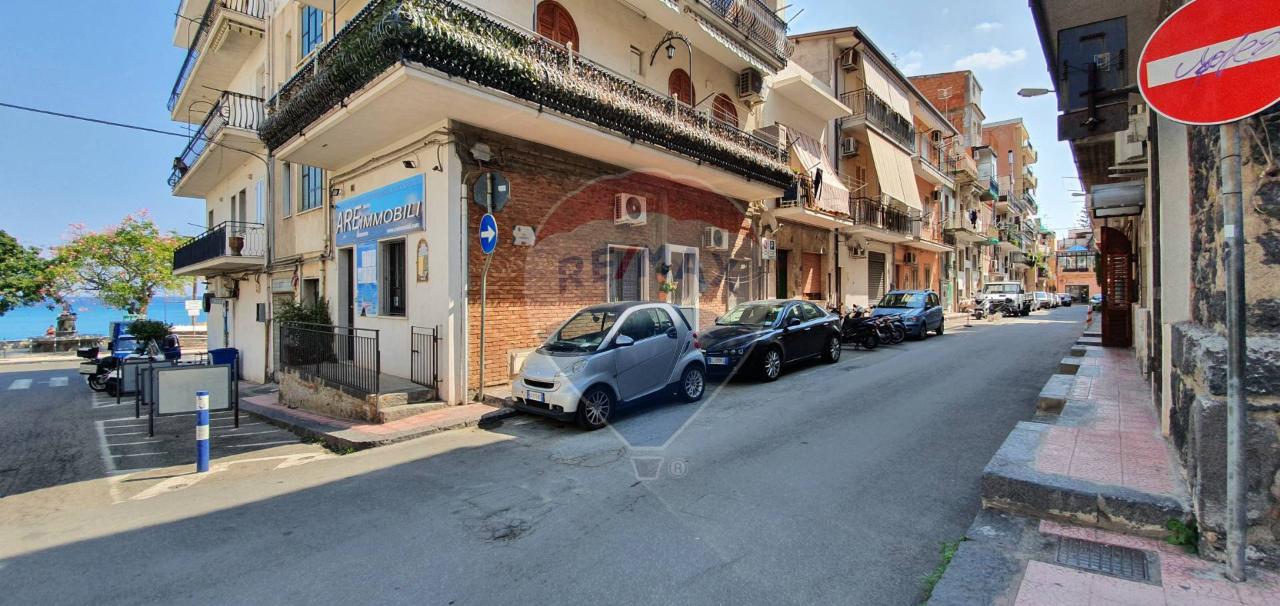 Appartamento in vendita a Giardini Naxos