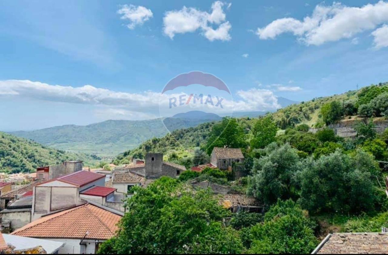 Casa indipendente in vendita a Graniti