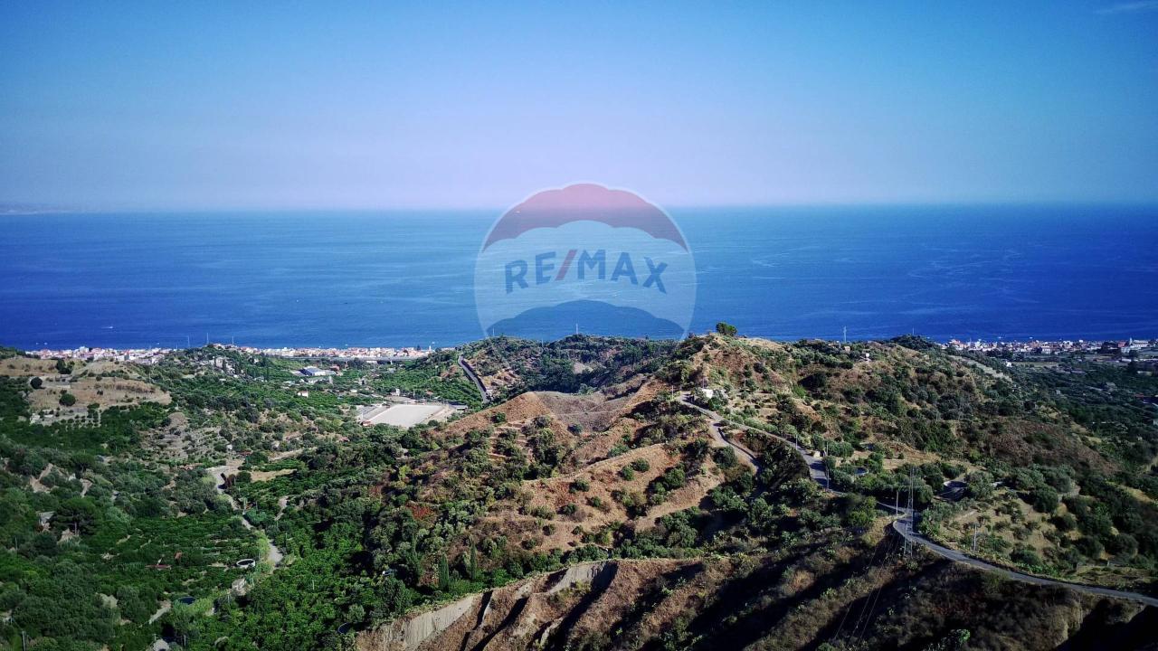 Terreno agricolo in vendita a Nizza Di Sicilia