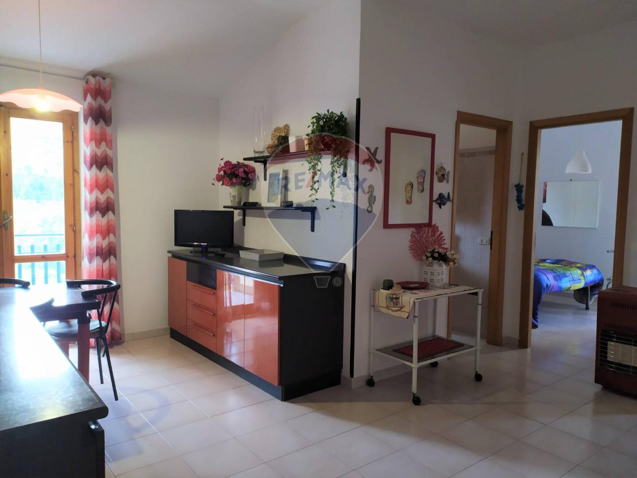 Appartamento in vendita a Roccalumera