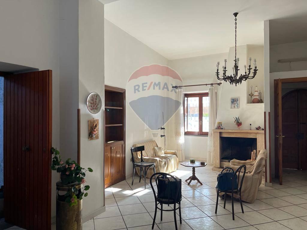 Casa indipendente in vendita a Solopaca