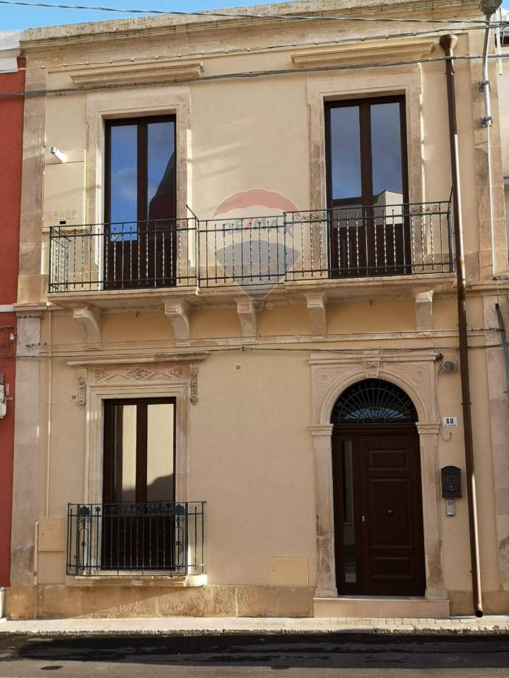 Casa indipendente in vendita a Avola