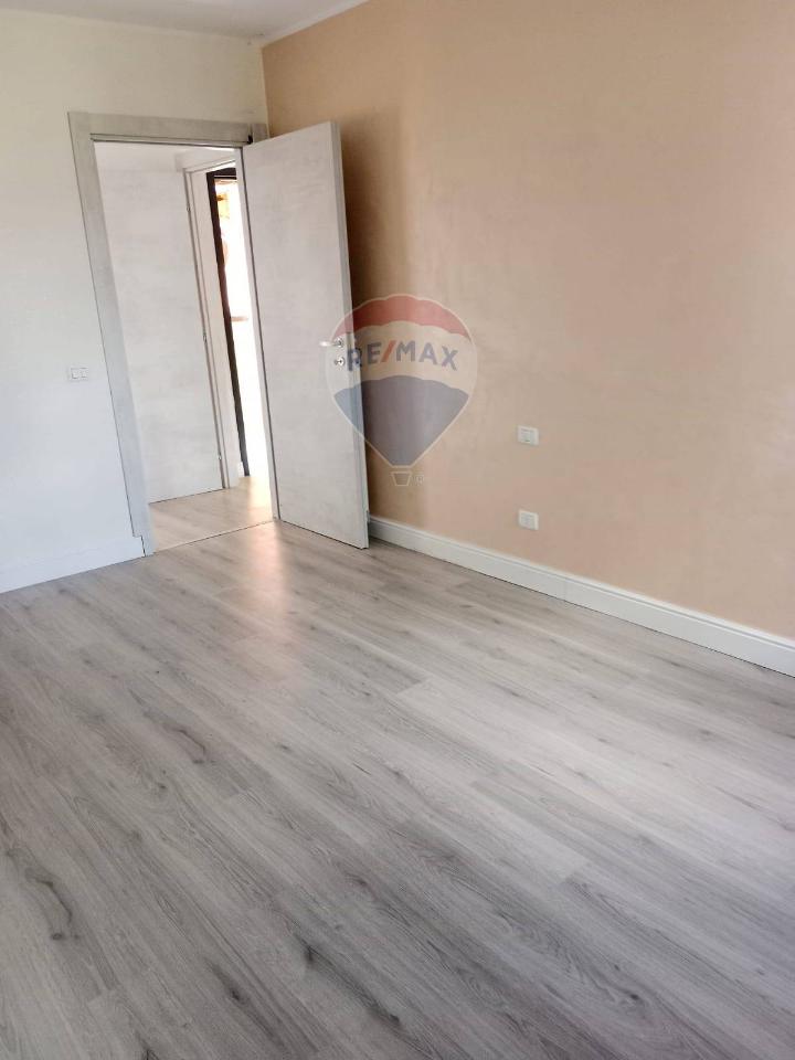 Appartamento in vendita a Cuvio