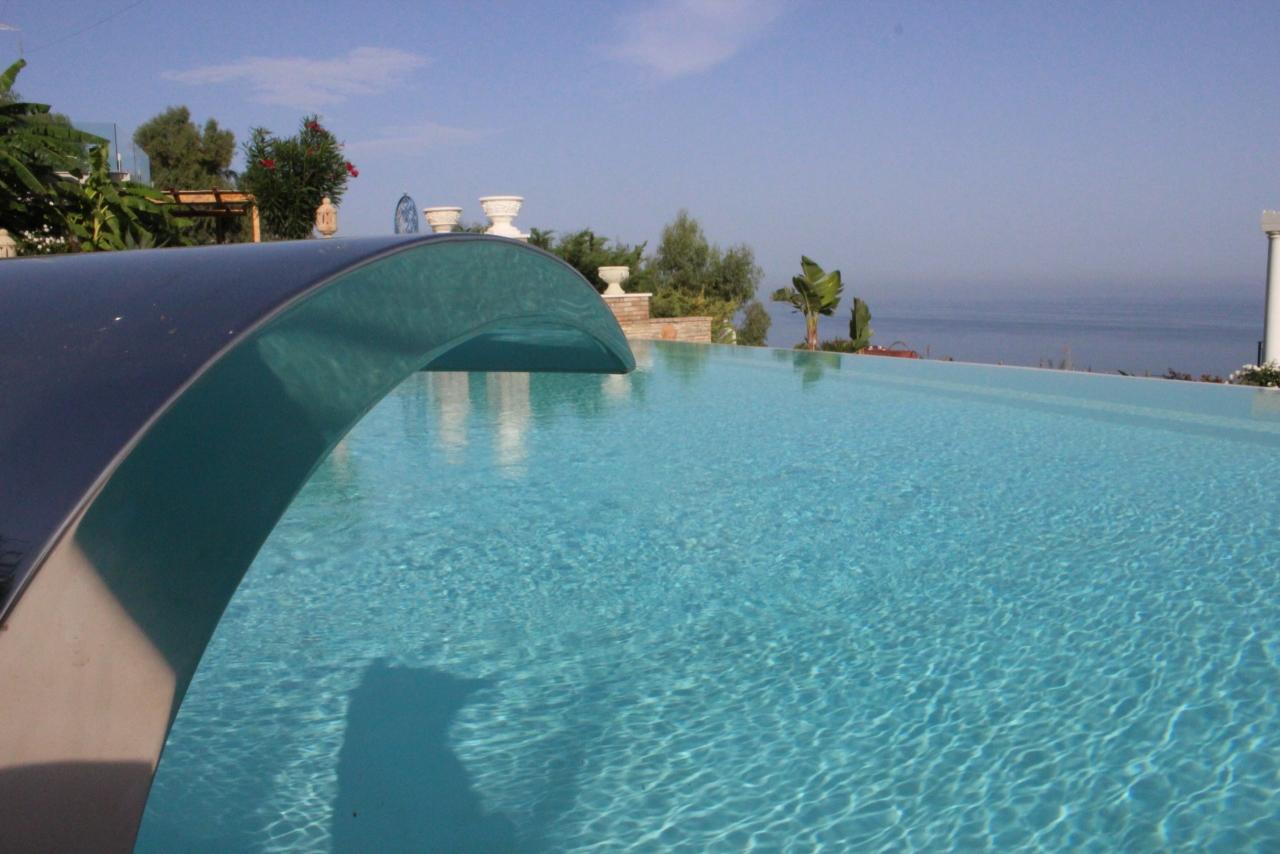 Villa in vendita a Taormina