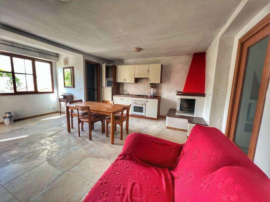 Villa bifamiliare in vendita a Codrongianos