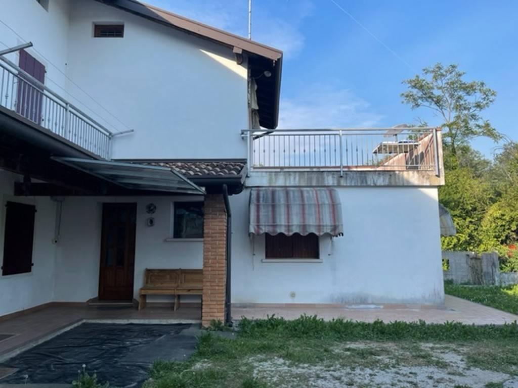 Rustico in vendita a Aviano