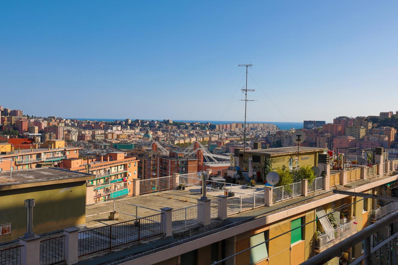 Appartamento in vendita a Genova