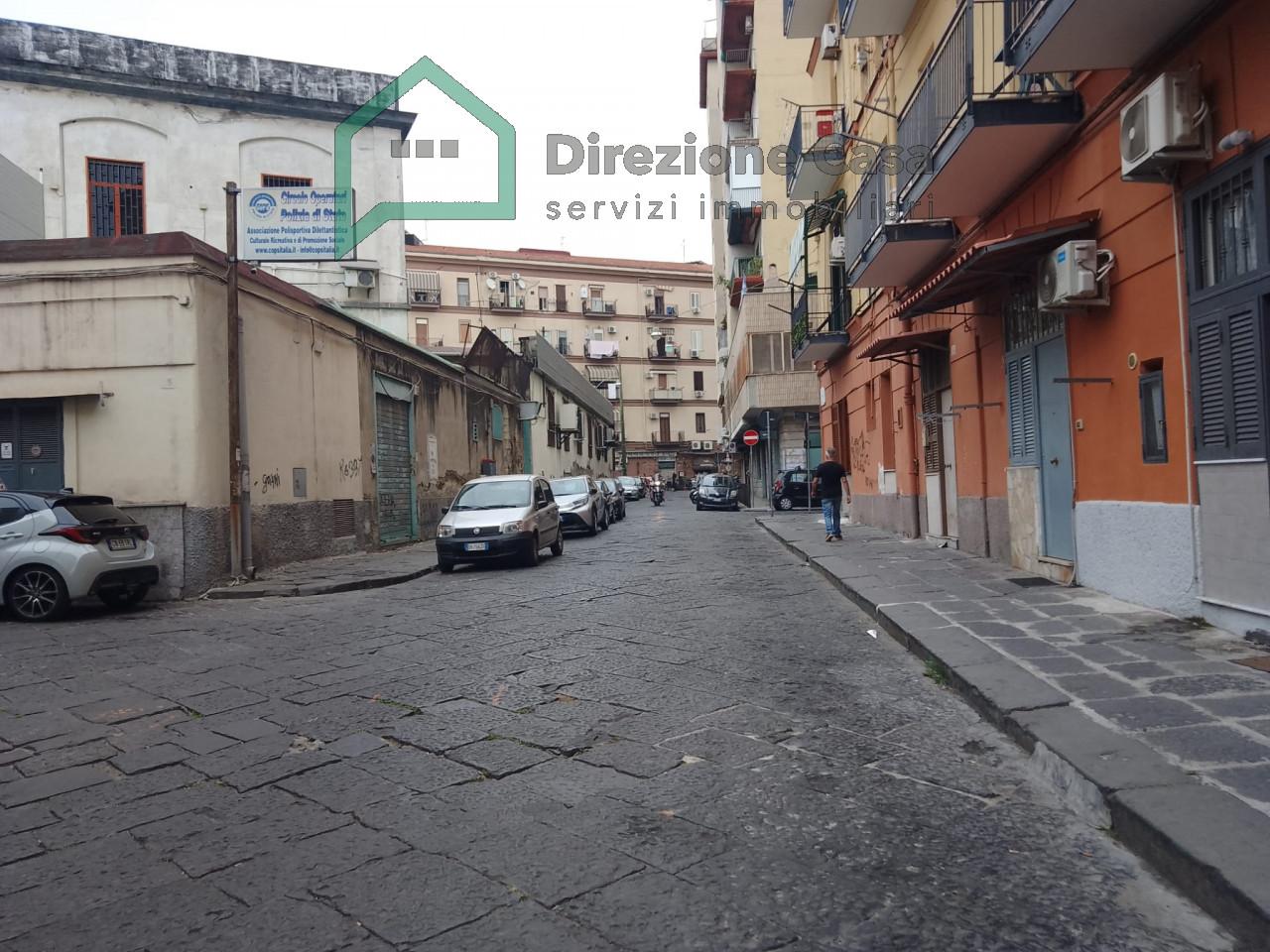 Appartamento in vendita a Napoli
