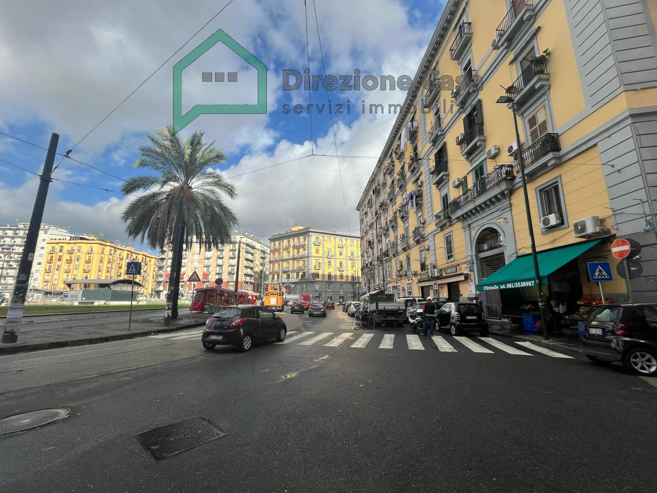 Negozio in vendita a Napoli