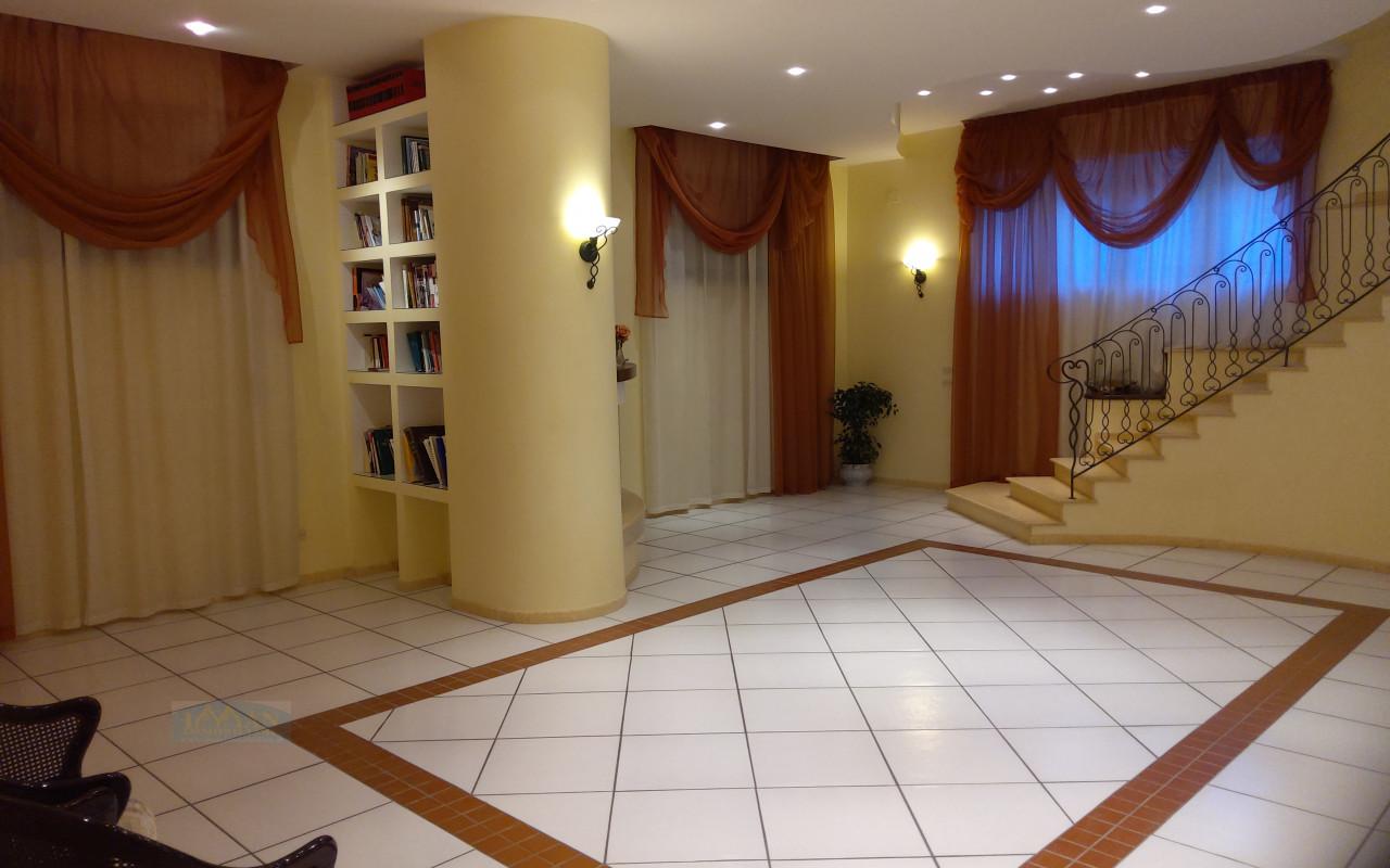 Appartamento in vendita a Ceglie Messapica