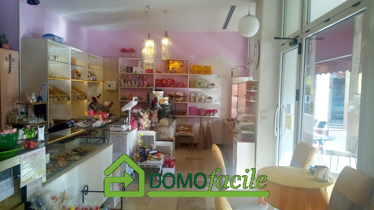 Negozio in vendita a Valdagno