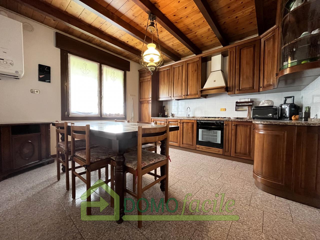 Casa indipendente in vendita a Grisignano Di Zocco