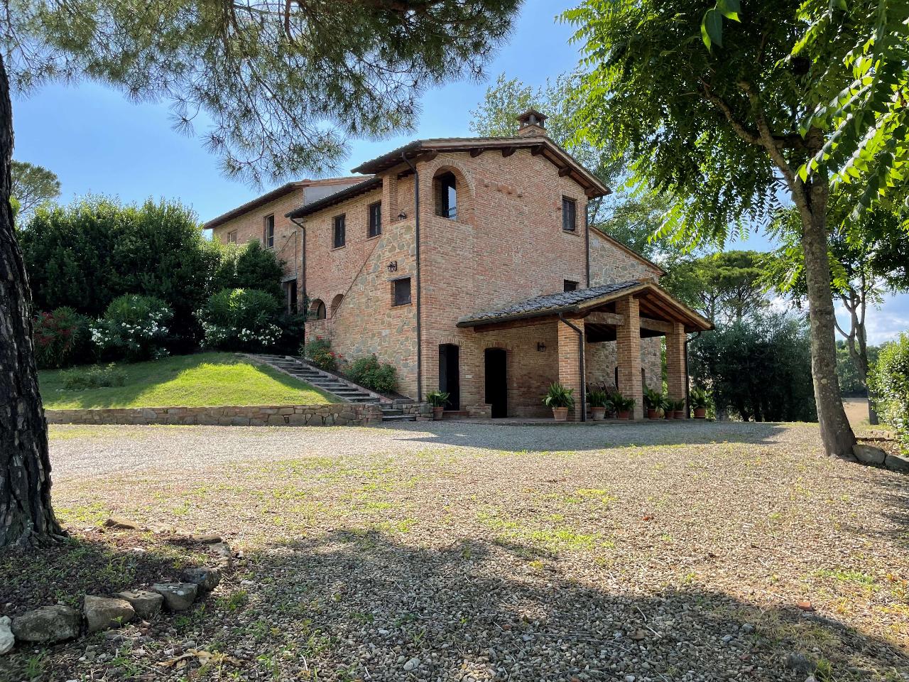 Rustico in vendita a Marciano Della Chiana