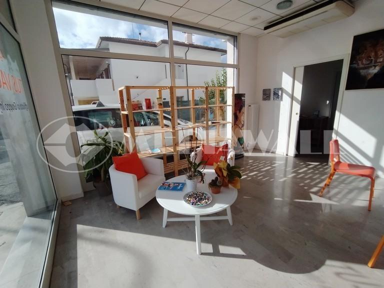 Negozio in vendita a Cordenons