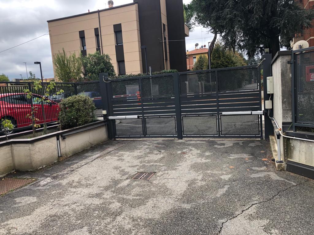 Posto auto in vendita a Bologna