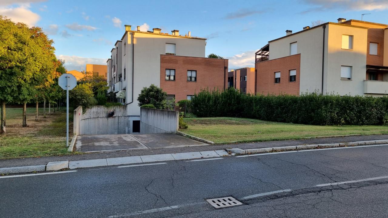 Garage in vendita a San Lazzaro Di Savena