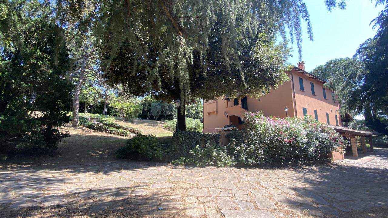 Villa in vendita a Castel San Pietro Terme