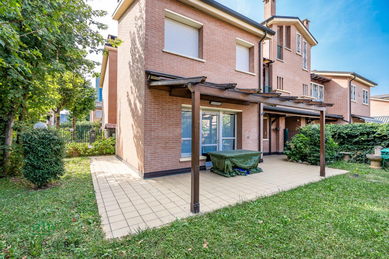 Villa in vendita a Bologna