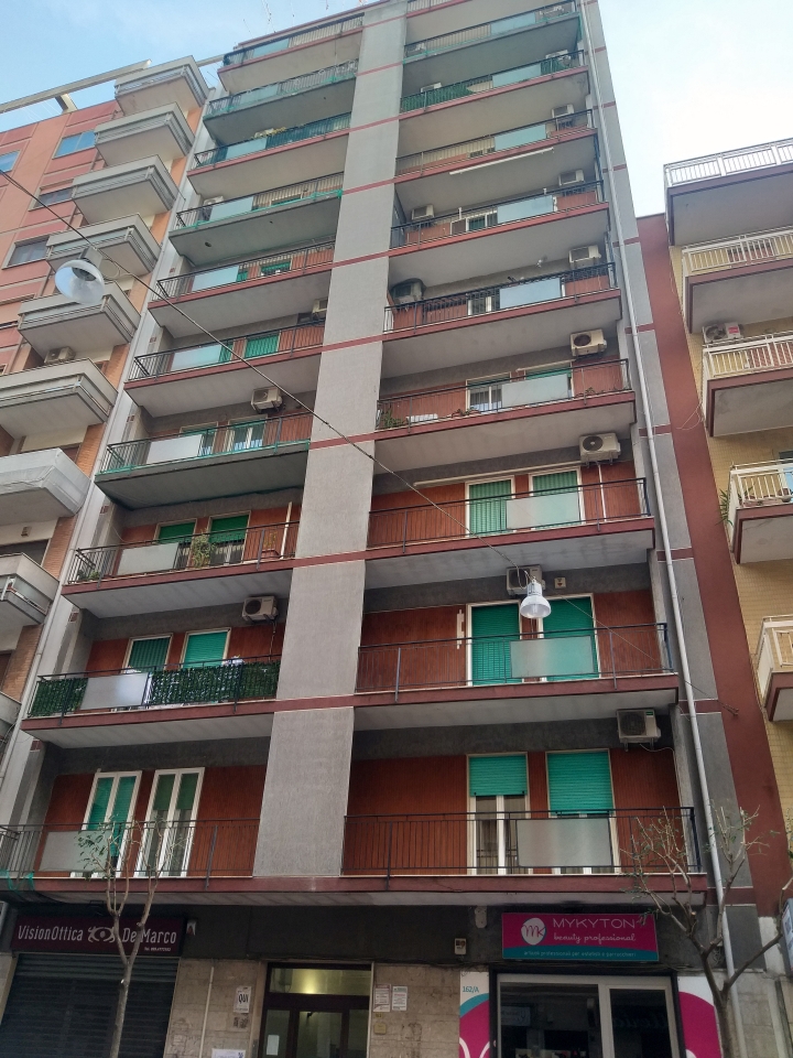 Appartamento in vendita a Taranto