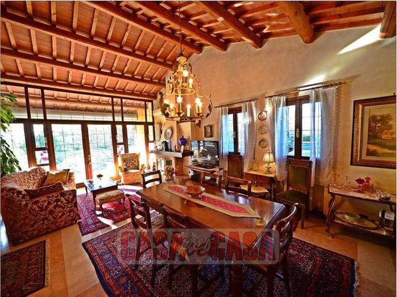 Casa indipendente in vendita a Abano Terme