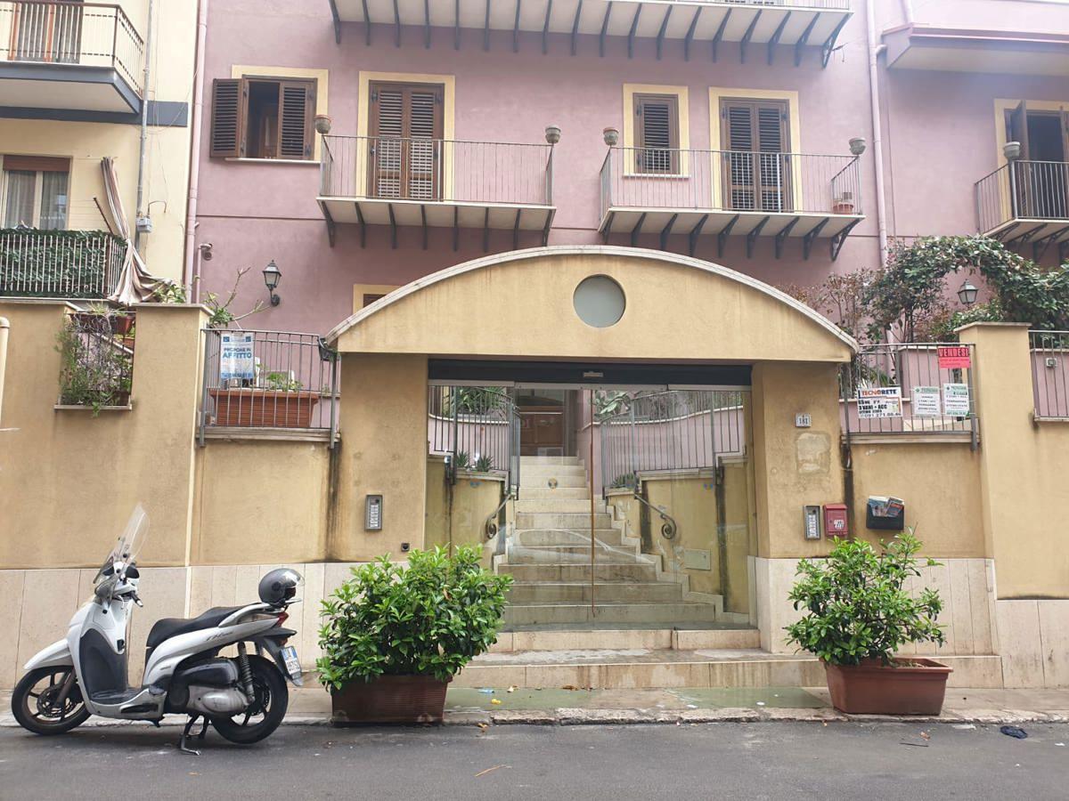Appartamento in affitto a Palermo