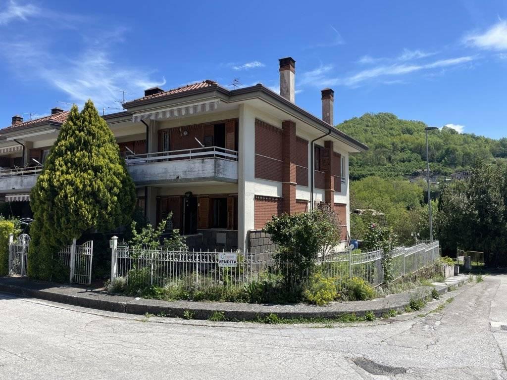 Villa a schiera in vendita a Atripalda