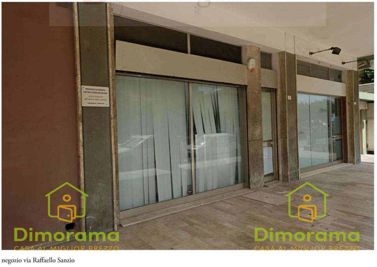 Palazzina commerciale in vendita a Fano