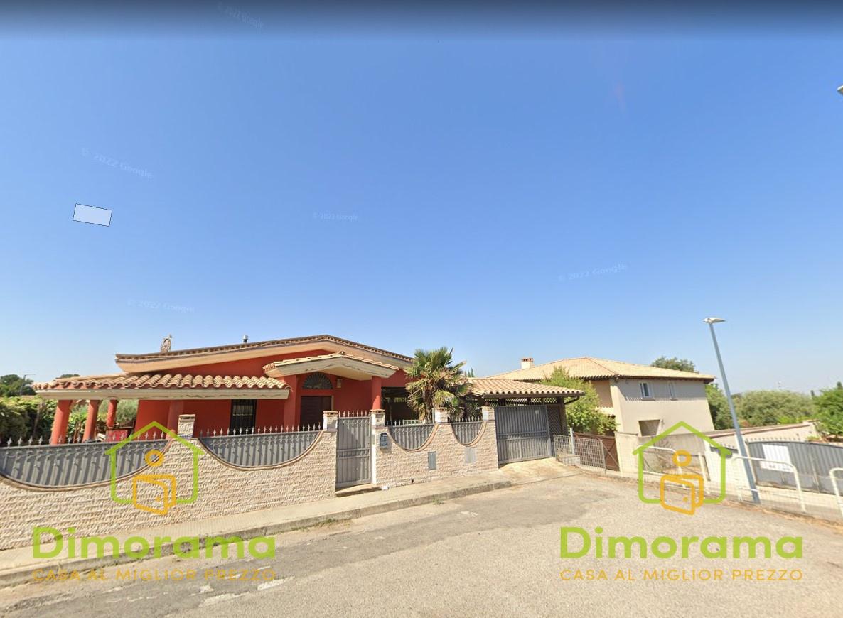 Villa in vendita a Dolianova