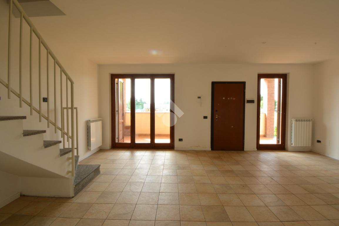 Appartamento in vendita a Busnago