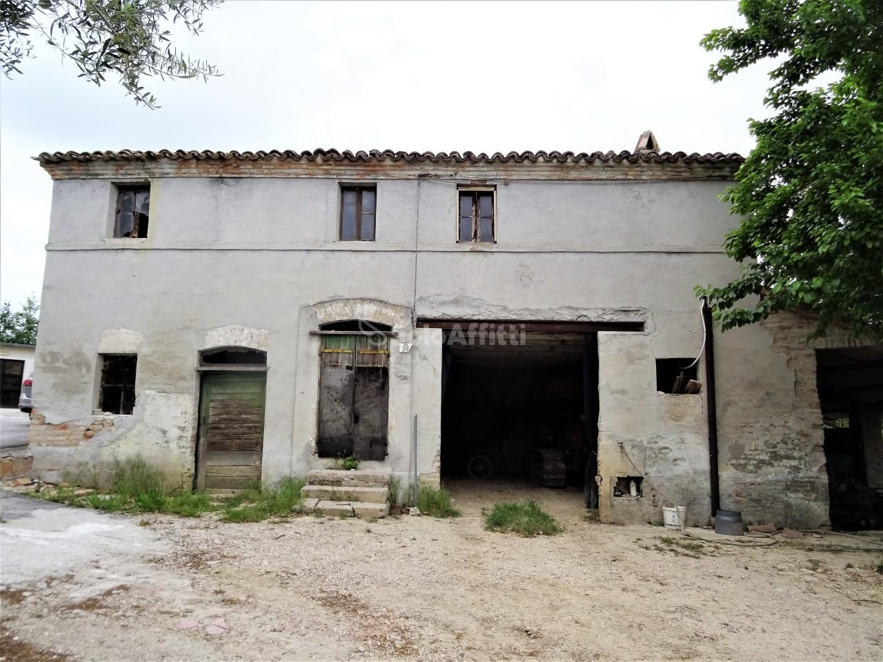 Rustico in affitto a Senigallia