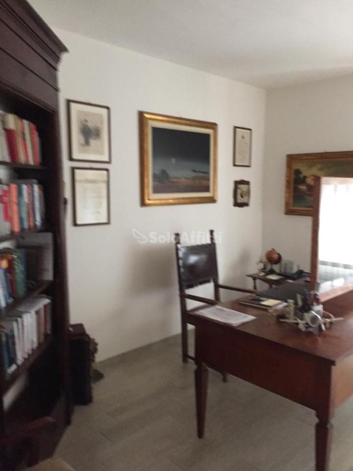 Ufficio in affitto a Mondolfo