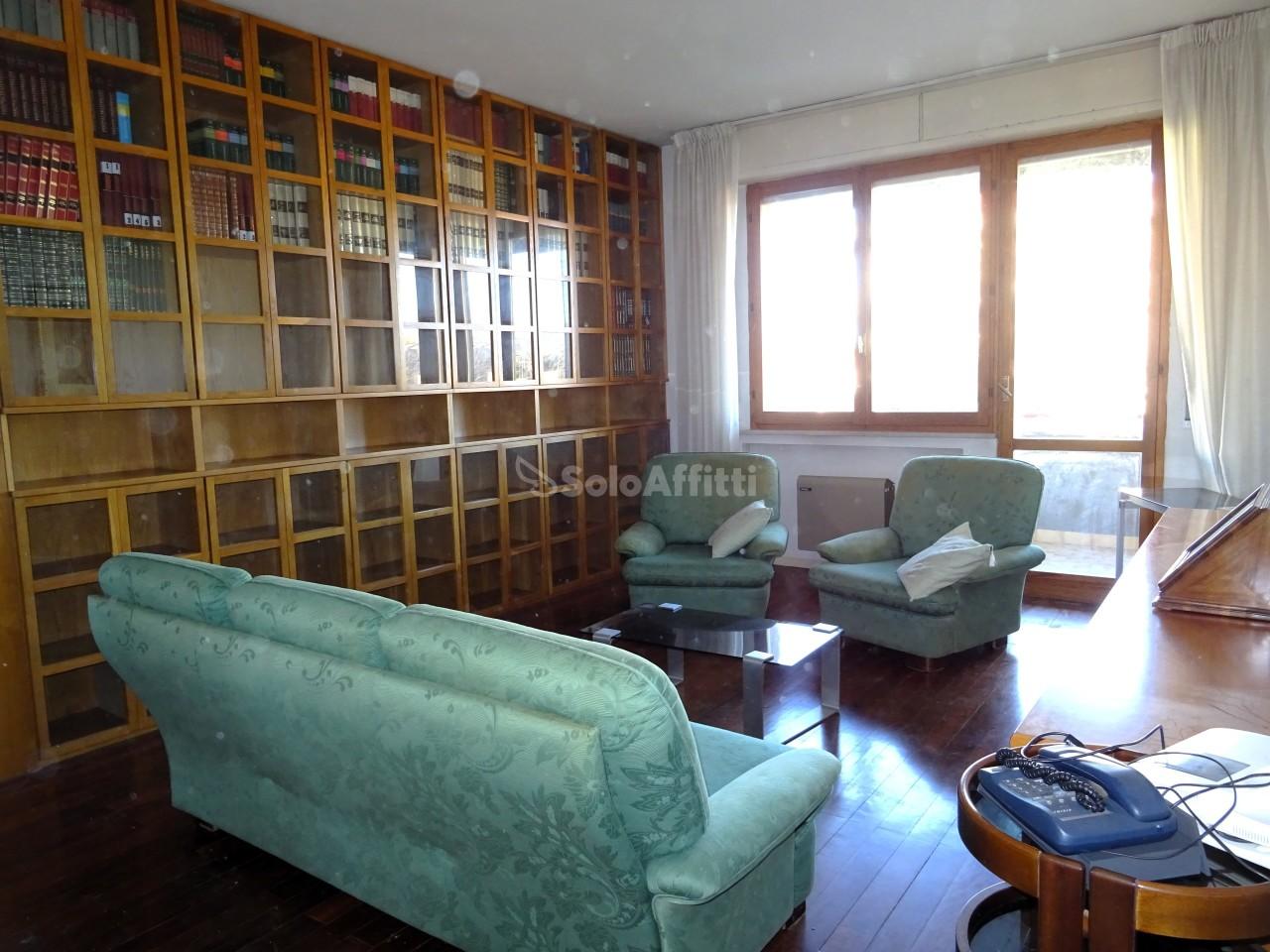 Appartamento in affitto a Senigallia