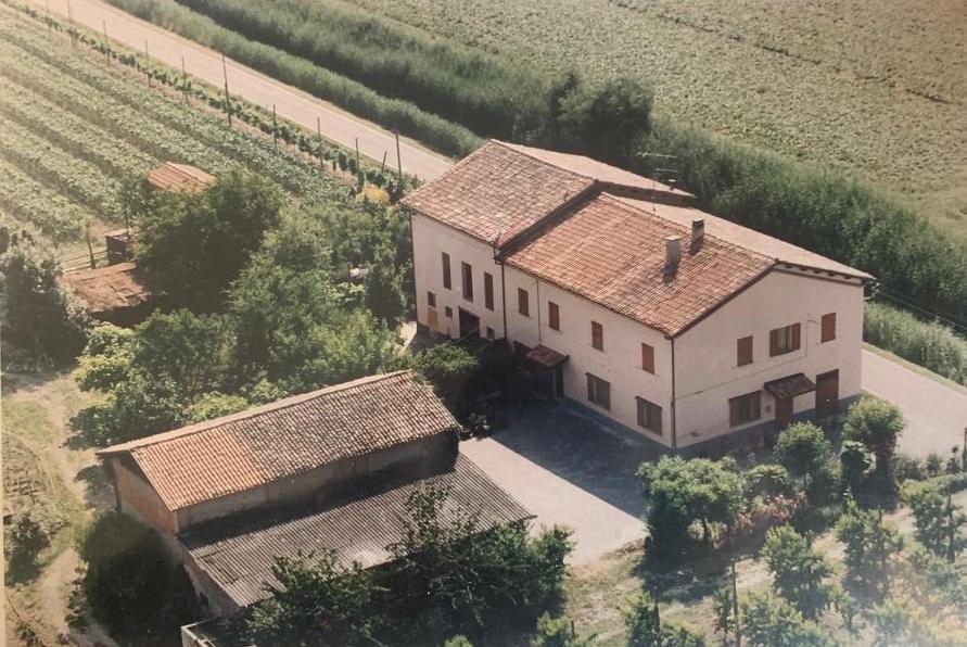 Rustico in vendita a Imola