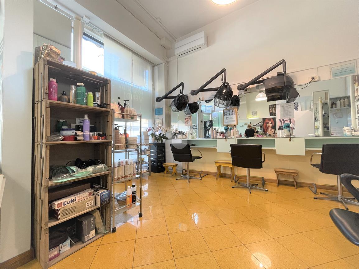 Negozio in vendita a Trieste