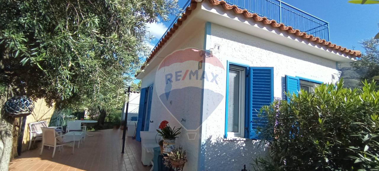 Villa in vendita a Altavilla Milicia