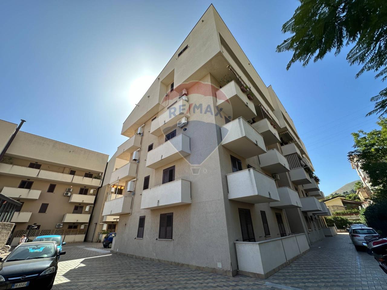 Appartamento in vendita a Monreale