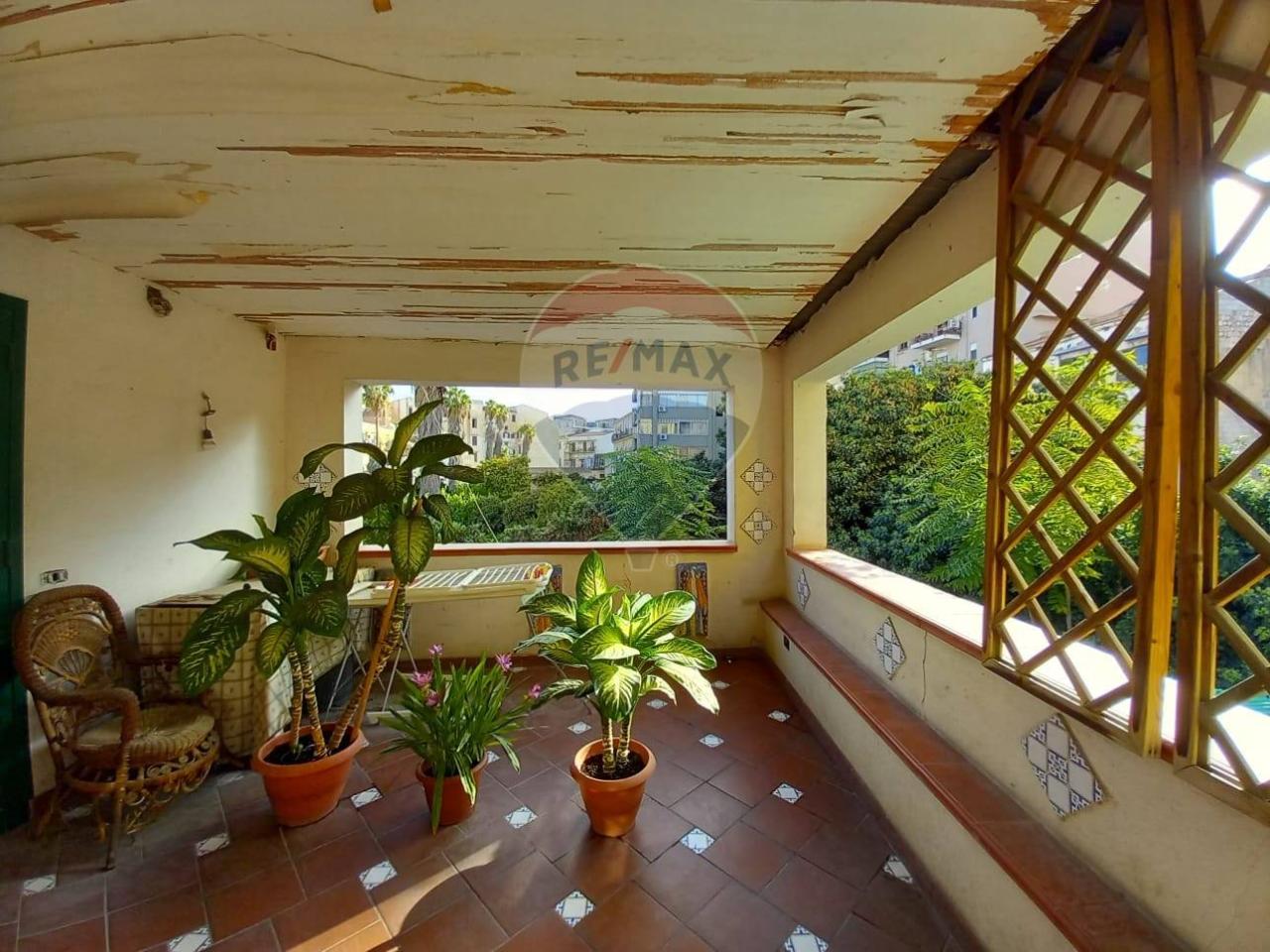 Appartamento in vendita a Palermo