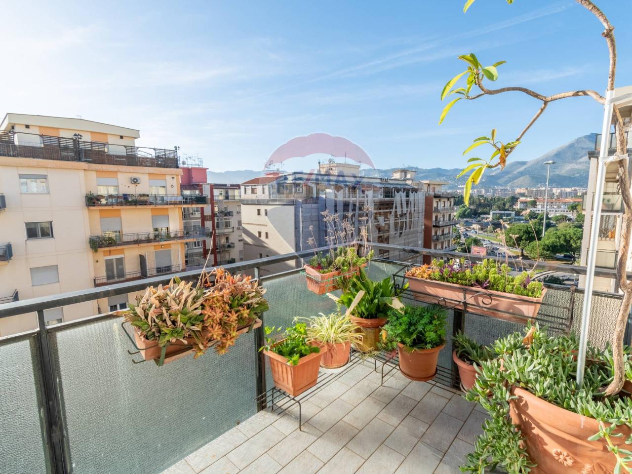 Appartamento in vendita a Palermo