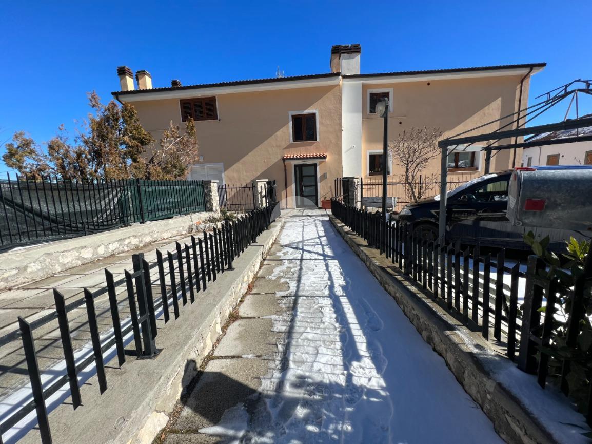 Appartamento in vendita a Rocca Di Cambio