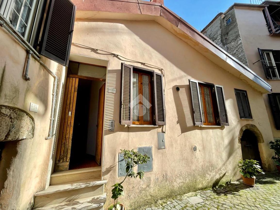 Appartamento in vendita a Agosta