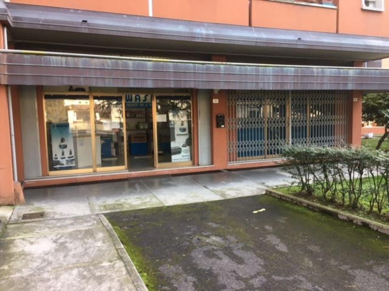 Negozio in vendita a Bologna