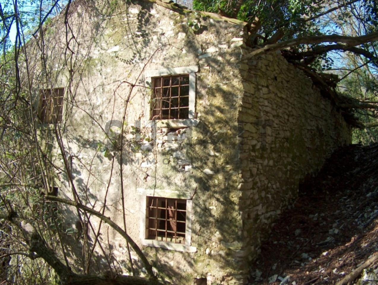 Rustico in vendita a Schio