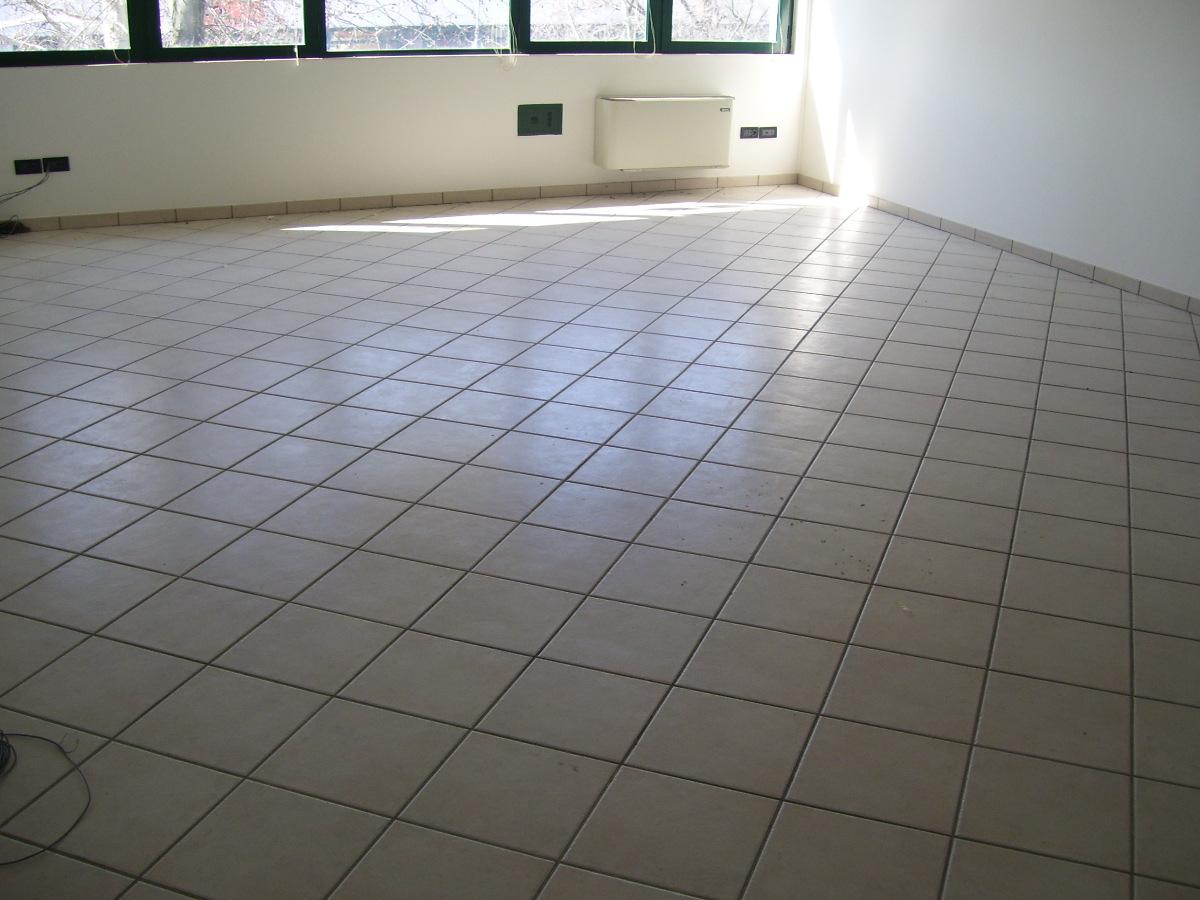 Ufficio in vendita a Rovigo