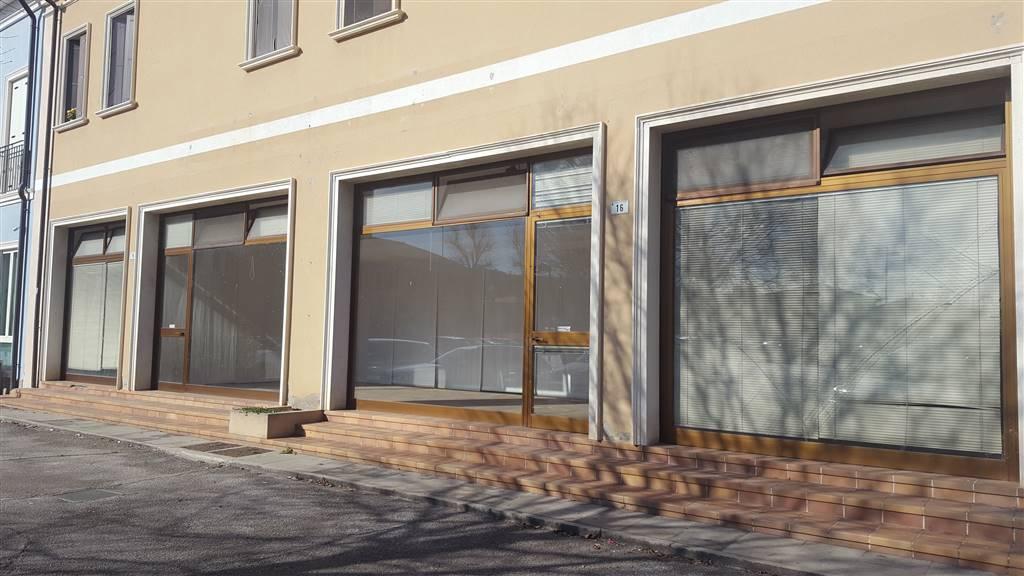 Negozio in affitto a Lozzo Atestino