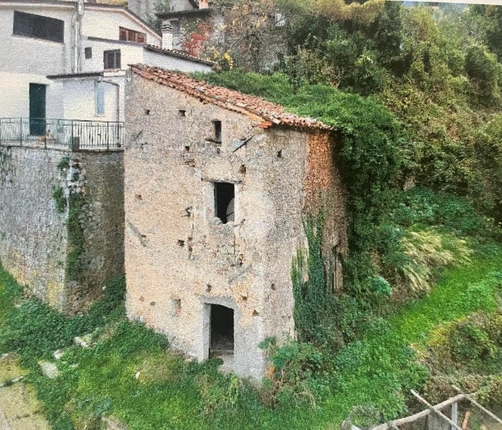 Palazzo in vendita a San Giovanni A Piro
