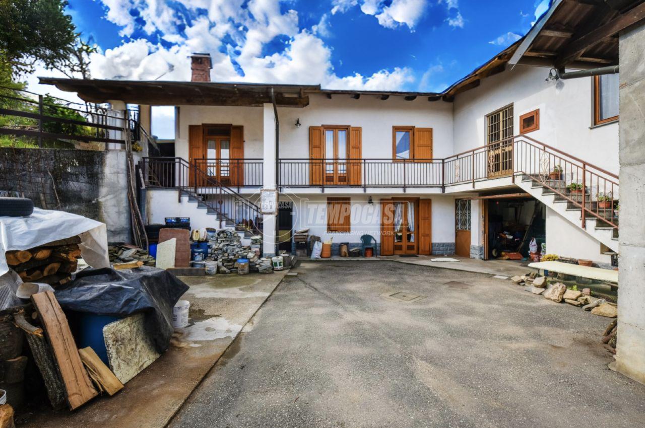 Casa indipendente in vendita a Giaveno